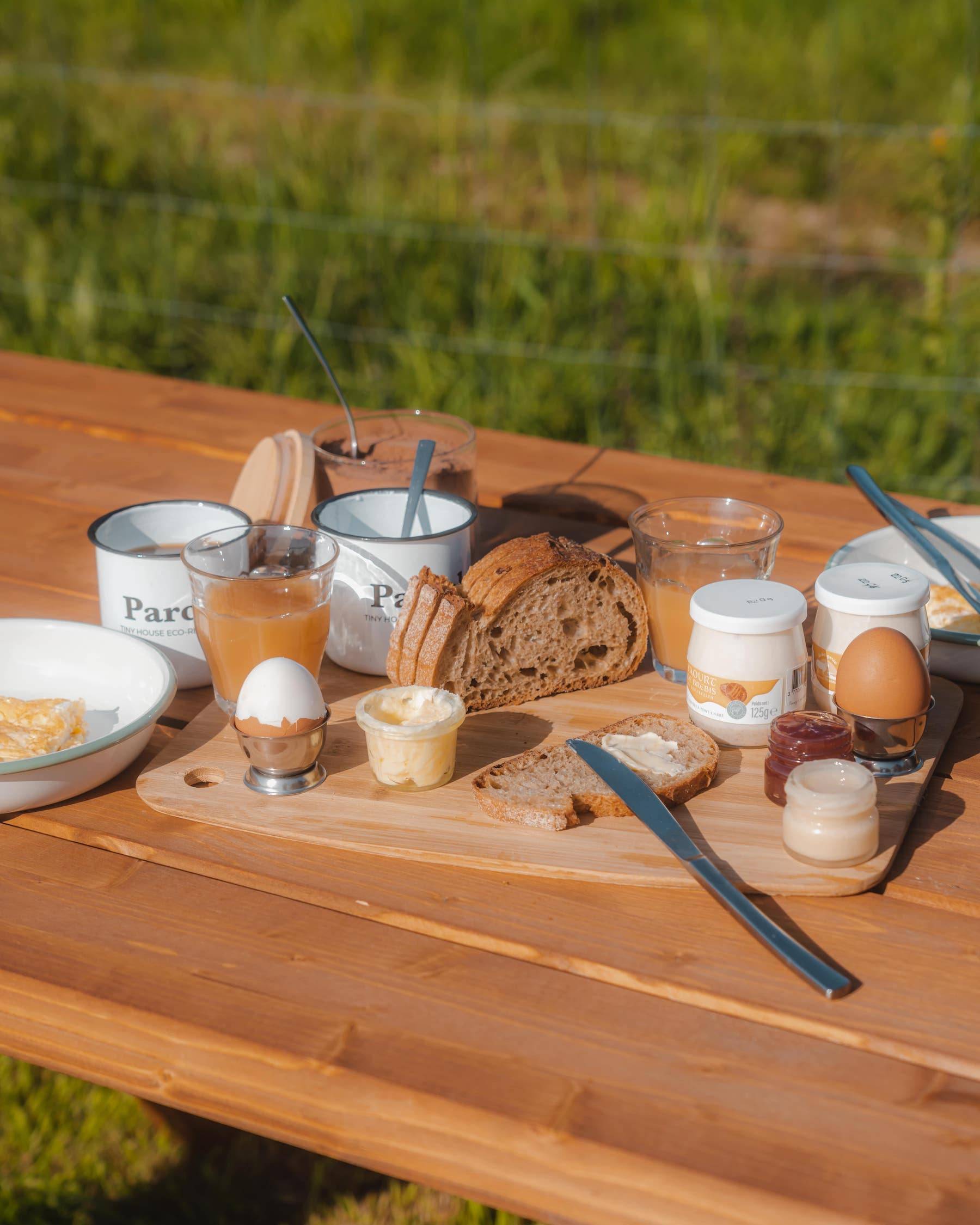 Rent the Ty Pois I Parcel Tiny House